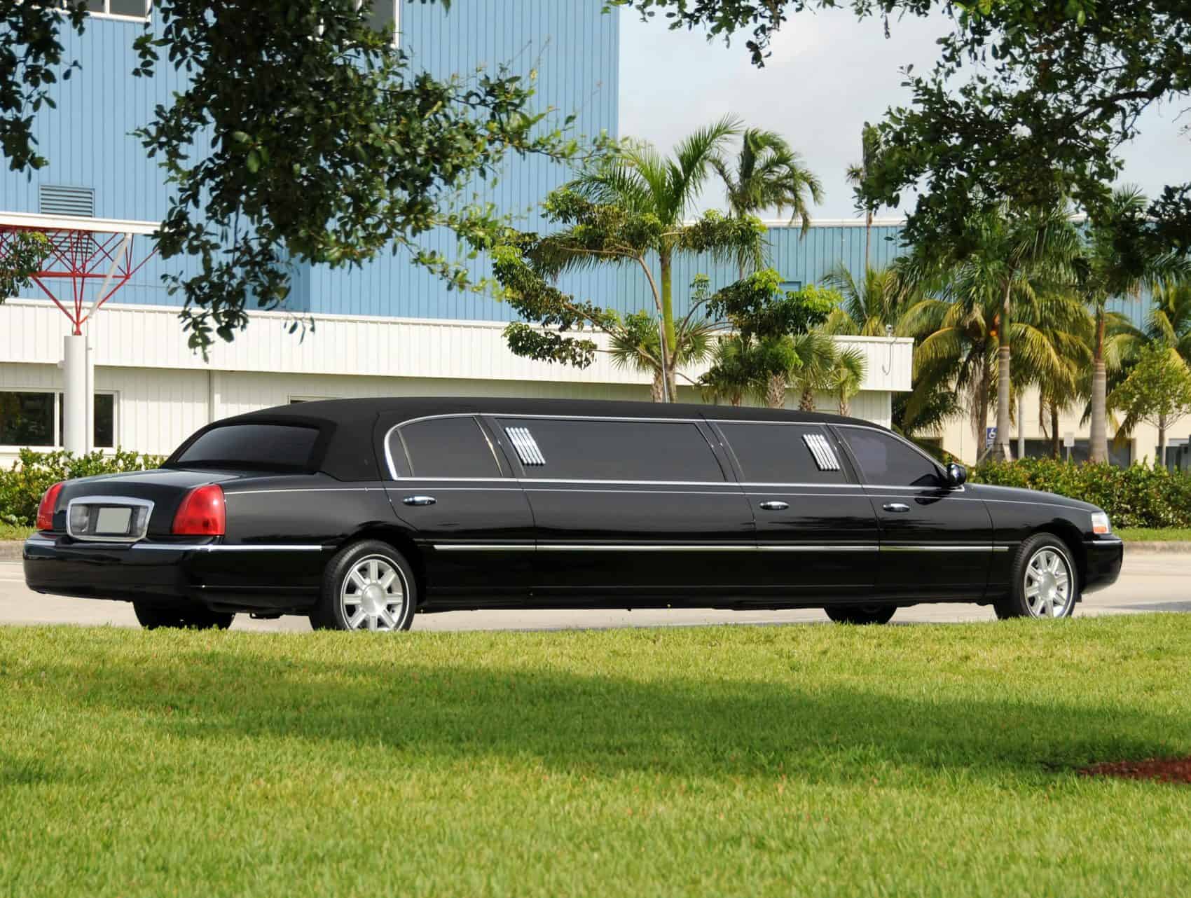 Black Car Service Nashville TN | Town Car | BMW | Limousine Private ...